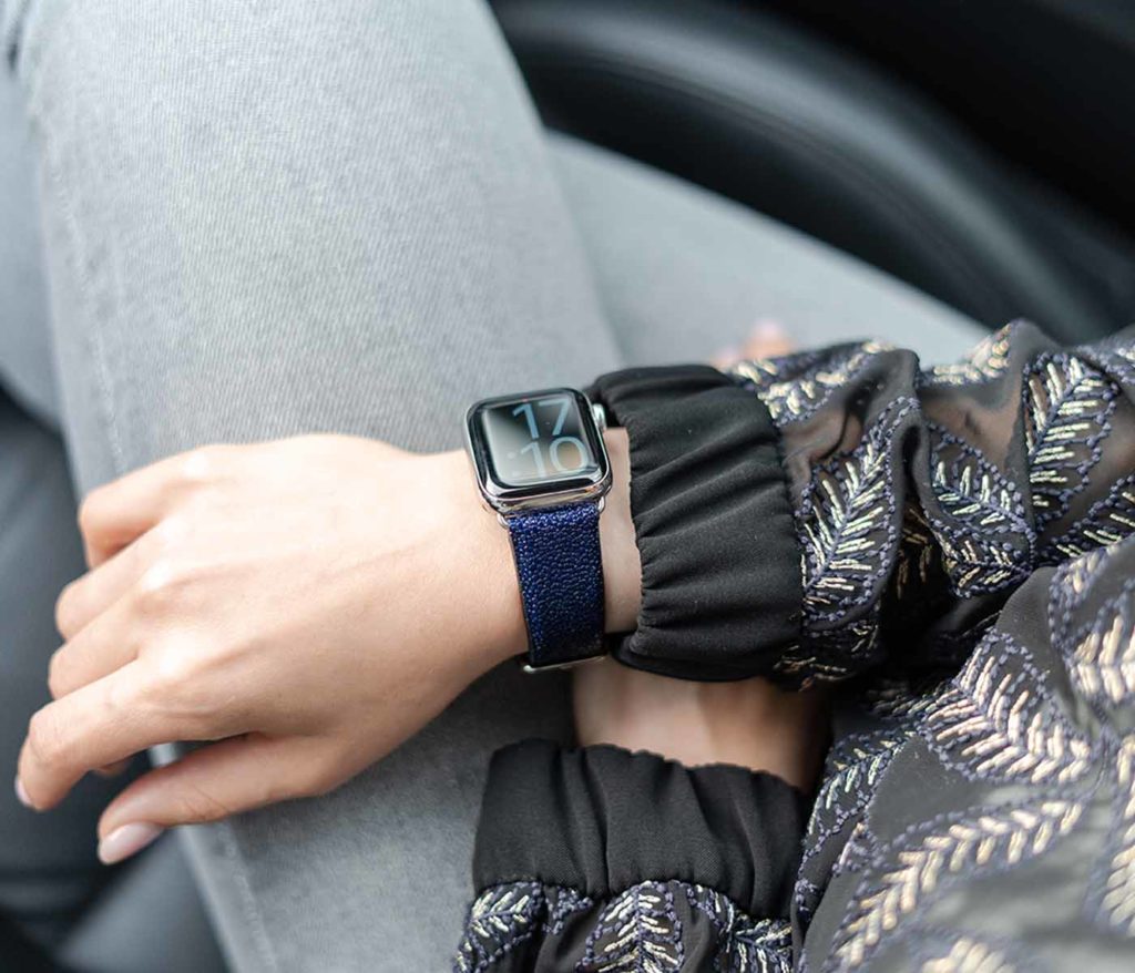 Royal Blue Apple Watch blue stingray leather band made in Italy | Meridio