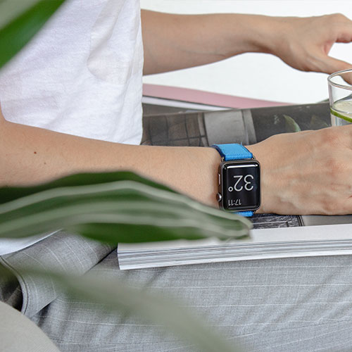 Electric Blue Apple watch natural rubber band | Meridio