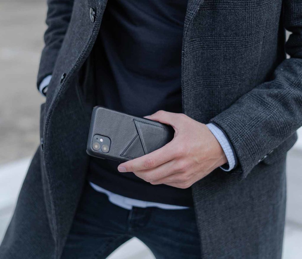 Carbon Core : iPhone Premium Leather case | Meridio Band