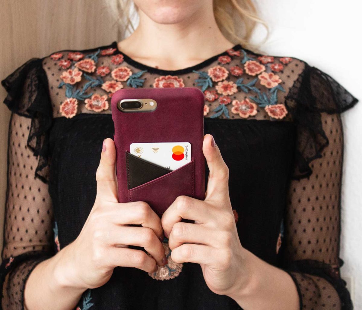 Grapewine : iPhone Premium Leather case | Meridio Band